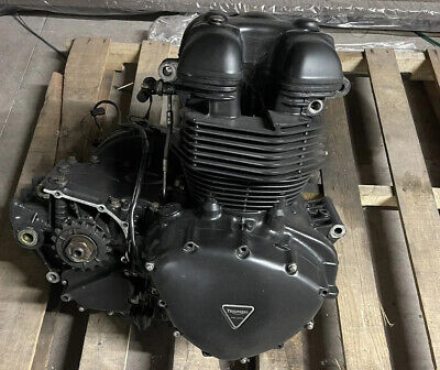 2004 Triumph Bonneville 790cc Engine Carb 20k Miles Runner Spares Or ...