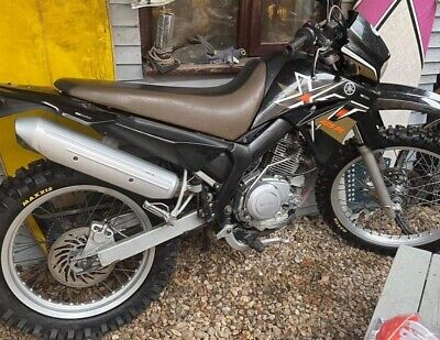 Yamaha Xt 125 Complete Bike And Spare Engine For Repair / Parts. Non Runner